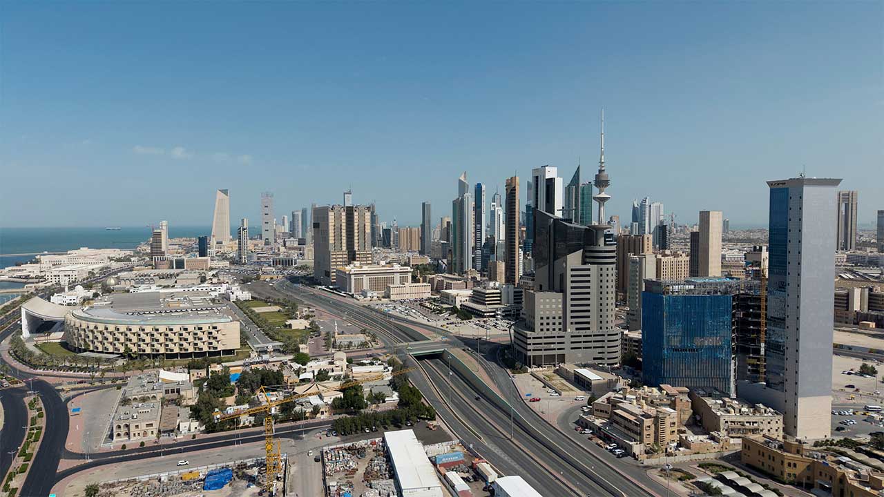 Trafik udara Kuwait kembali normal, langkah berjaga-jaga ditarik balik ...